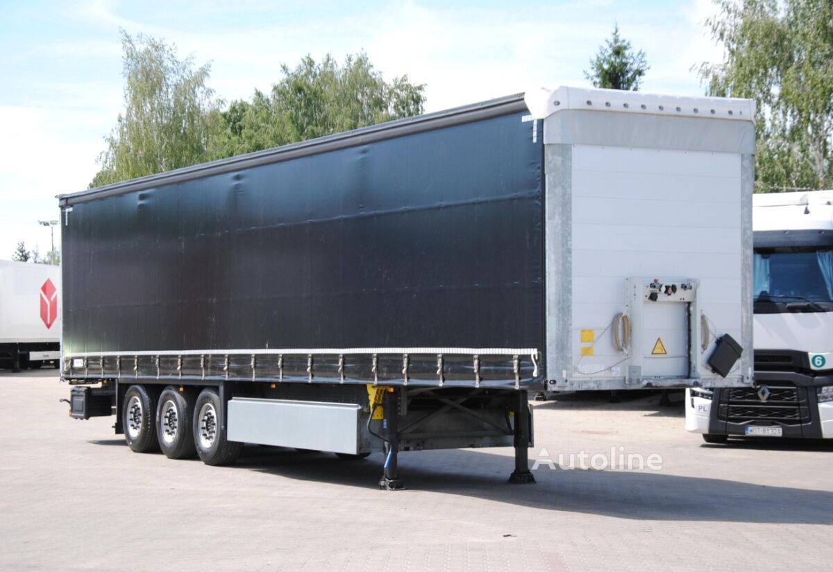 Schmitz Cargobull poluprikolica sa kliznom ceradom