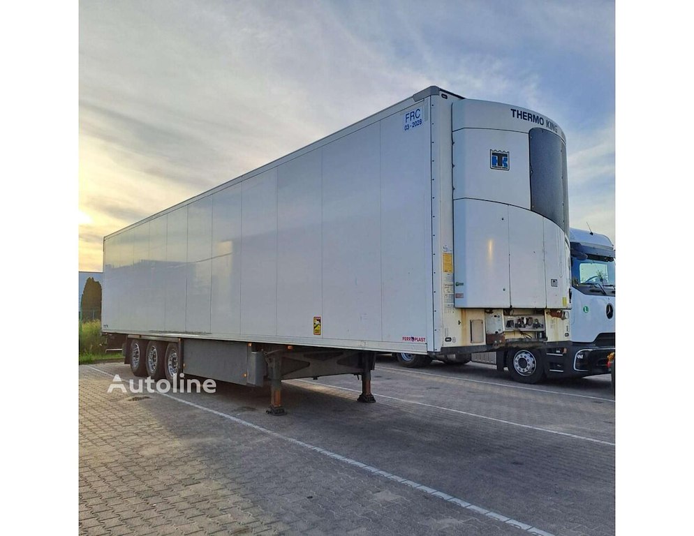 Prodaje se Schmitz Cargobull SKO 24 poluprikolicu hladnjaču na aukciji