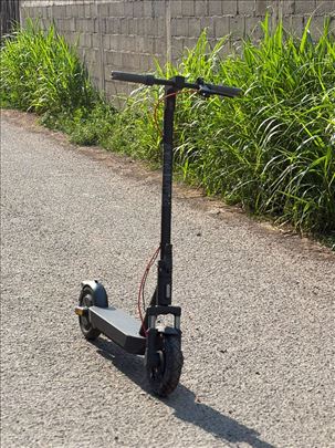 Elektricni trotinet xiaomi 5