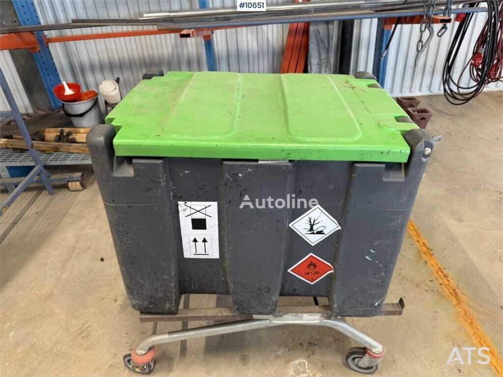 Kingspan Diesel Tank with Pump, 200L rezervoar za skladistenje goriva