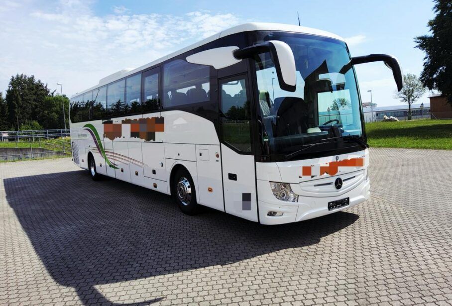 Mercedes-Benz Tourismo 16 RHD M 2/A turistički autobus