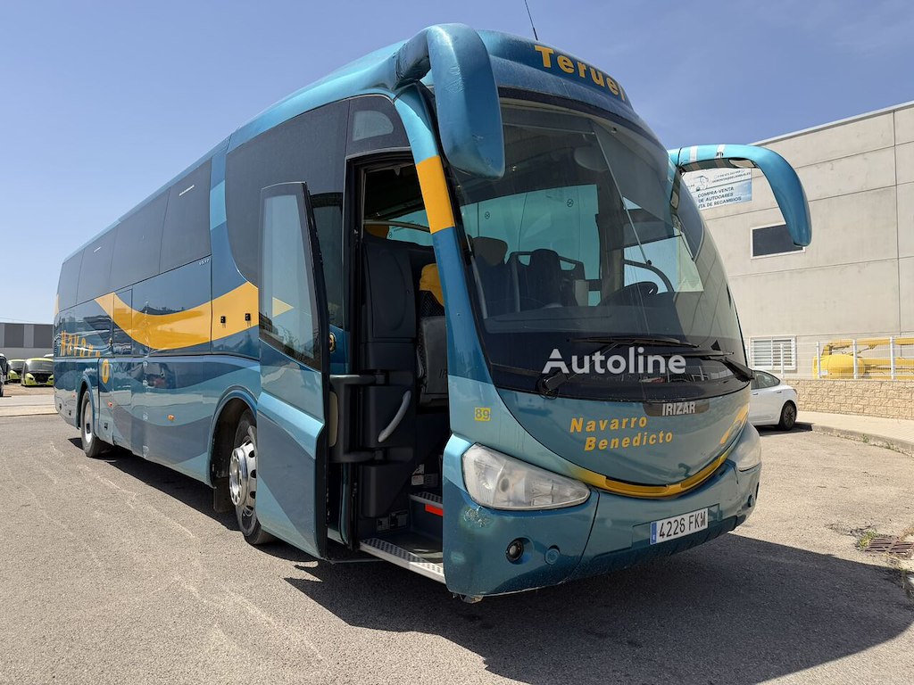 Volvo IRIZAR PB B12B turistički autobus