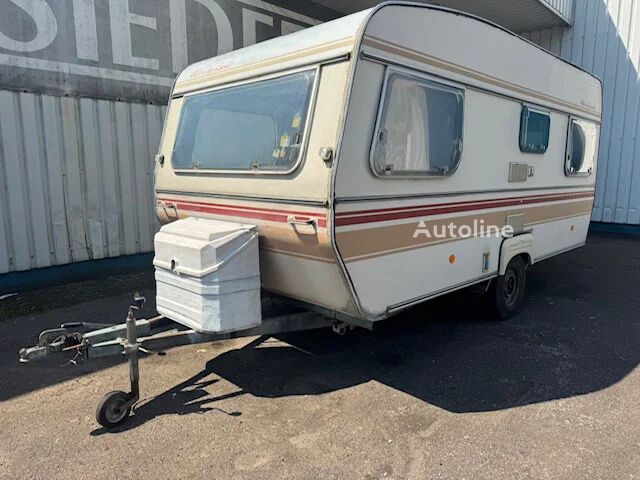 Wilk 482 Stern De Luxe Caravan kamp prikolica