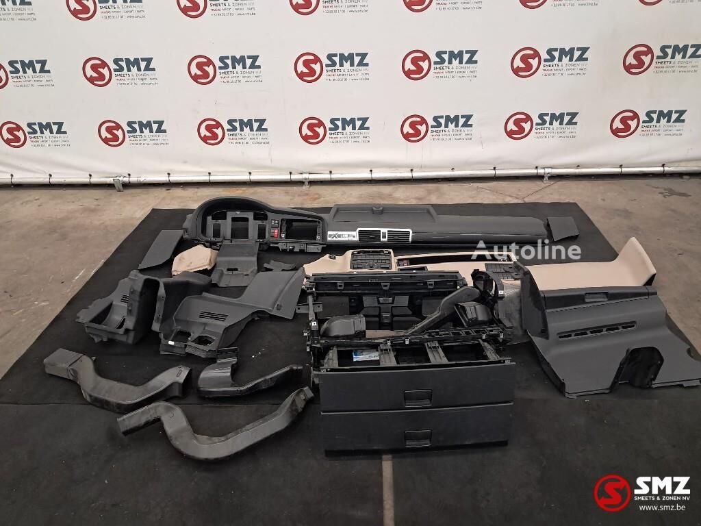 MAN Occ dashbordset TGX LHD navlaka na instrument tablu za kamiona