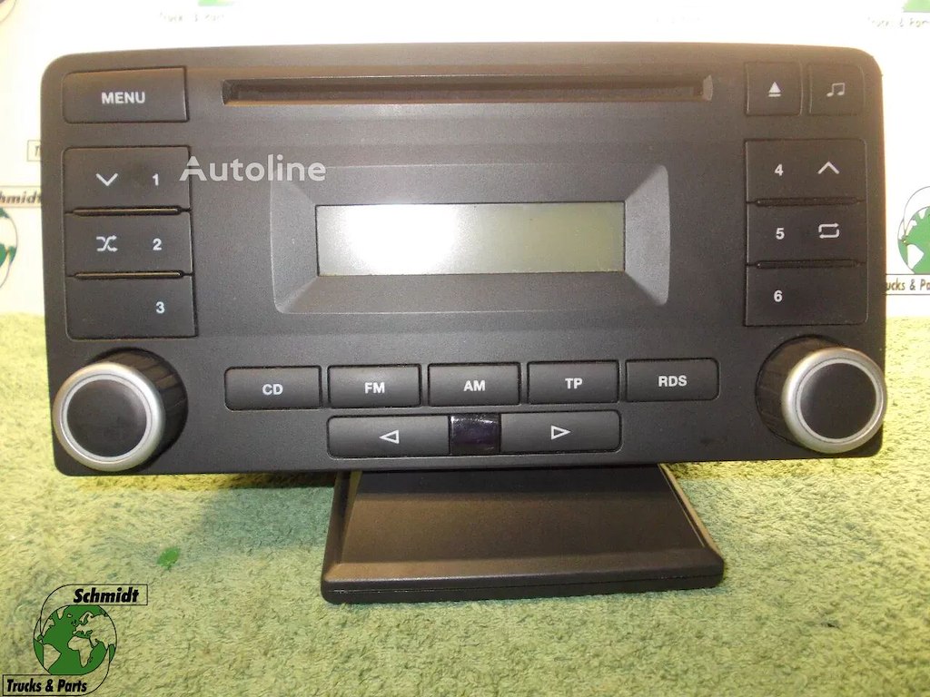 MAN RADIO 26.320 EURO 6 MODEL 2016 81.28101-6182 autoradio za kamiona