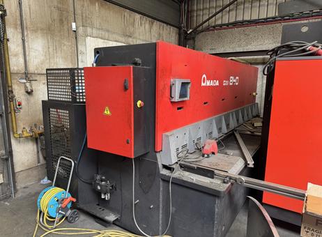 CNC abkant presa AMADA GX 840II