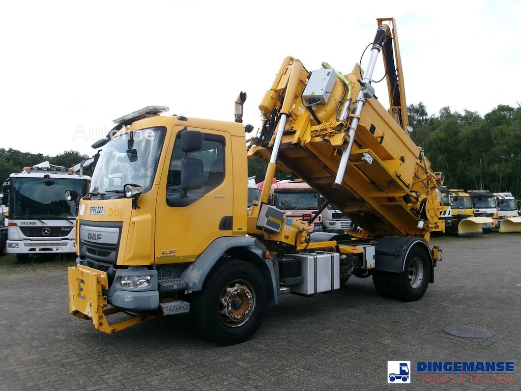 DAF D.A.F. LF 220 4X2 Whale vacuum tank 7 m3 vozilo za čišćenje kanalizacije