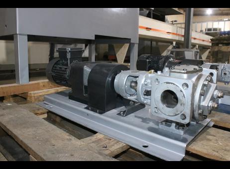 Johnson Pump NV, Белгија TopGear GM 15-50 Чоколадна зубаста пумпа