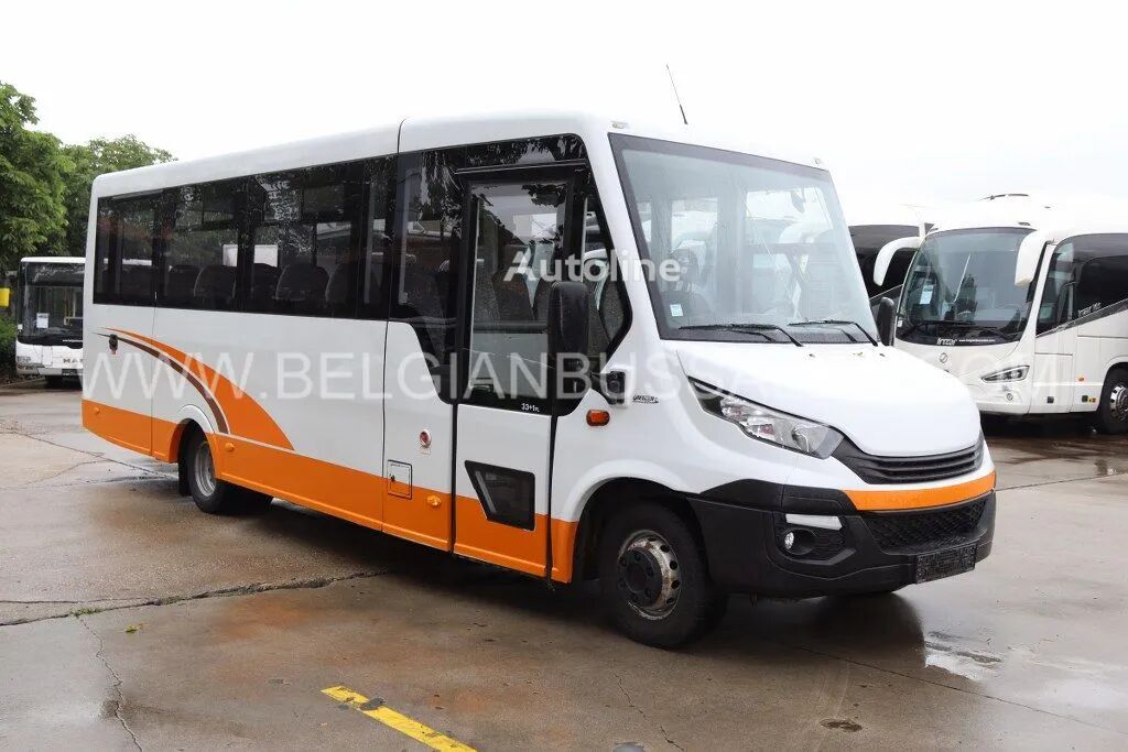 IVECO Indcar Mobi / 8.6m /Euro 6 / 33pl putnički minibus
