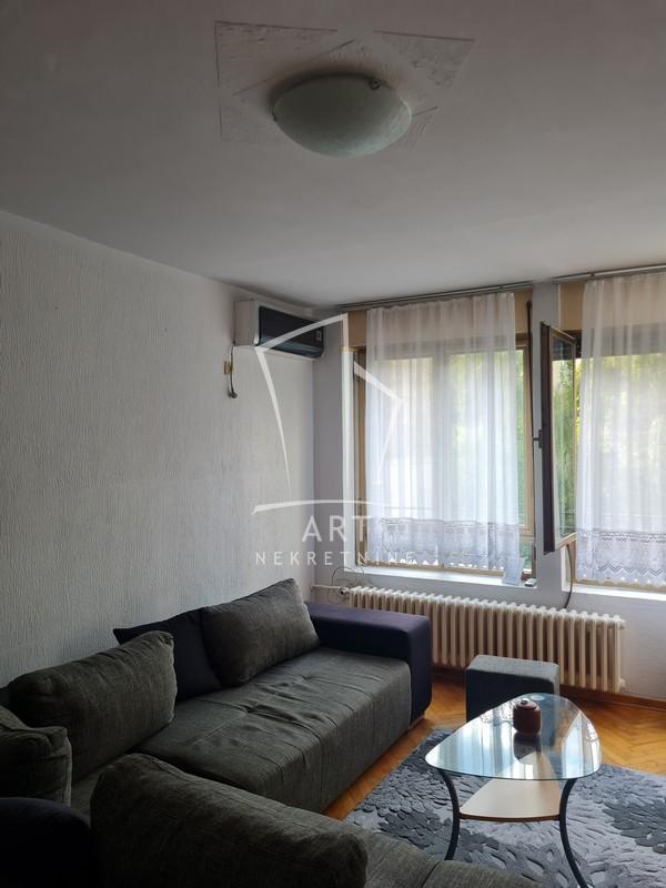 Svetozara Markovića, Dvosoban stan za izdavanje, 47m2, 700€
