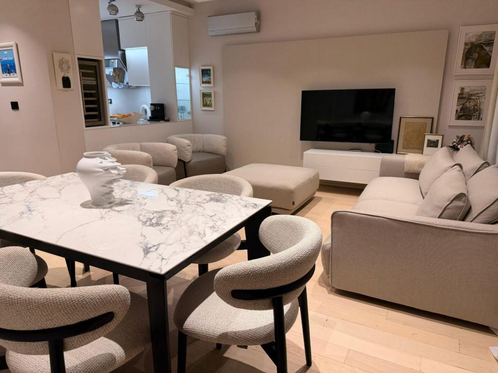 Knićaninova, Trosoban stan za izdavanje, 103m2, 2.500€