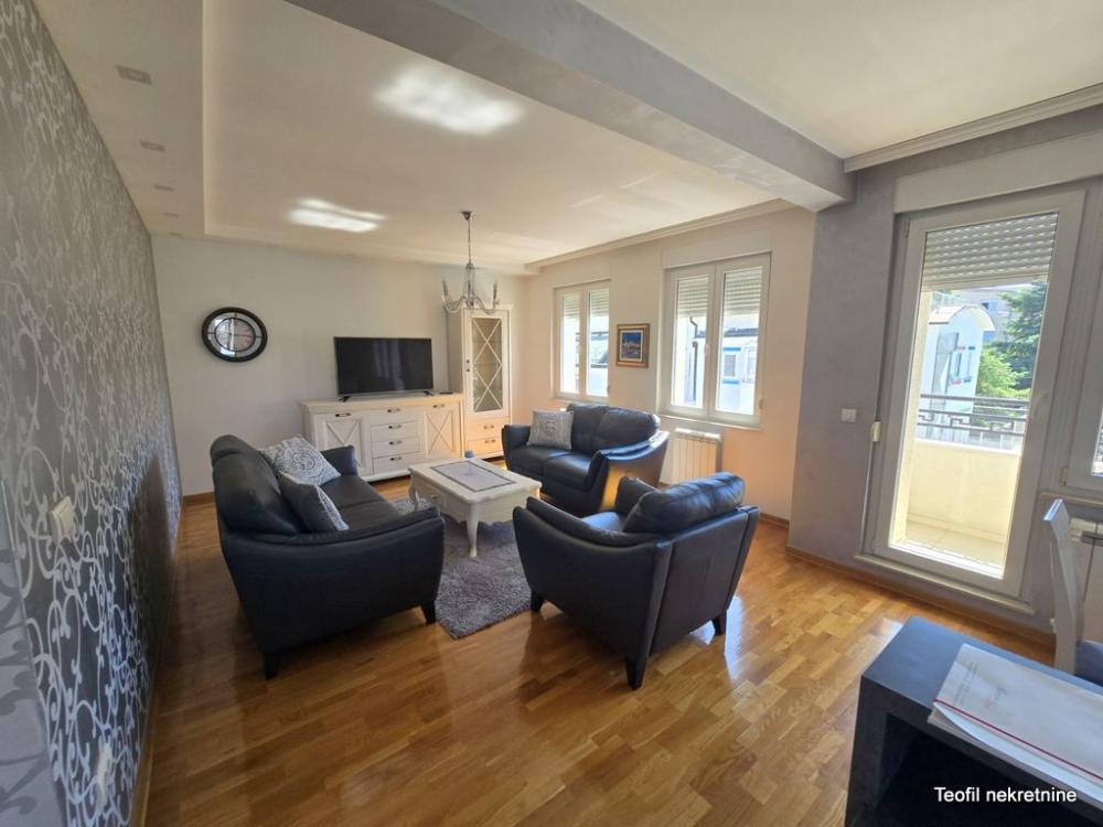 Vojvode Prijezde, Dvosoban stan za izdavanje, 56m2, 600€