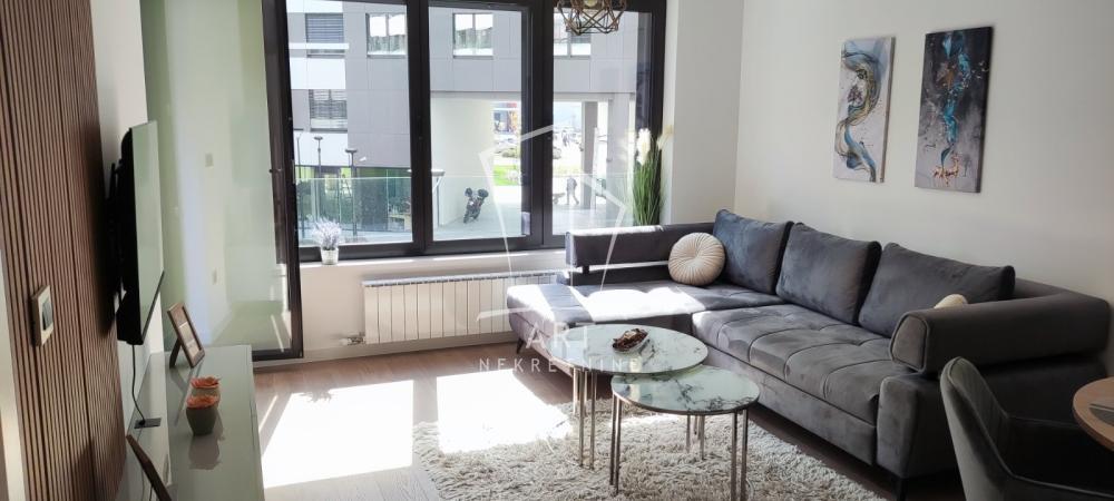 Omladinskih brigada, Jednoiposoban stan za izdavanje, 46m2, 1.000€