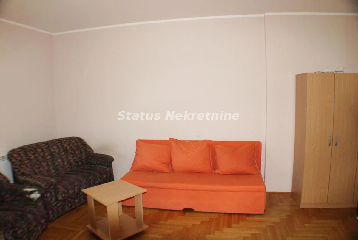 Garsonjera na prodaju, Grbavica, Novi Sad, 29m², 95.800 €