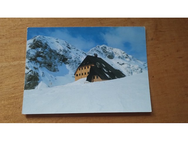 Triglav - Planina - Planinarski Dom - Slovenija -