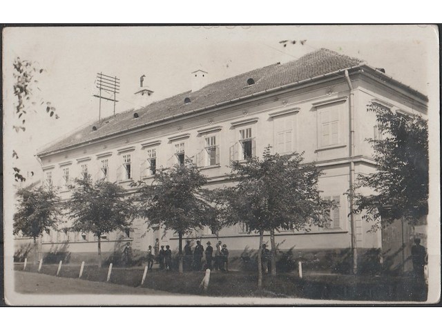Titel - skola