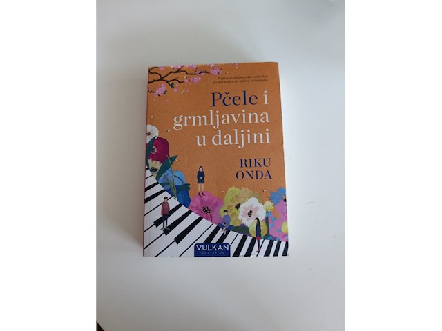 Pčele i grmljavina u daljini - Riku Onda