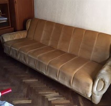Prodajem kauč i dve fotelje