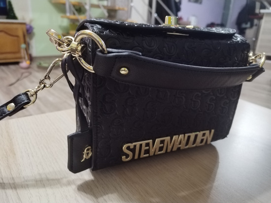 Nova Steve Madden crna torba