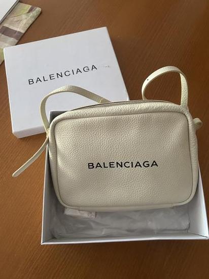 Balenciaga everyday camera torba