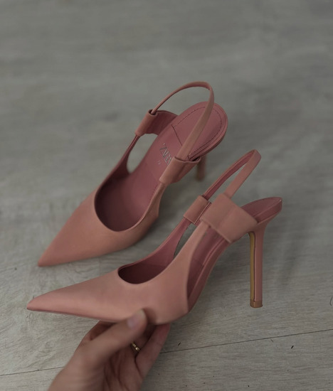 Zara stikle