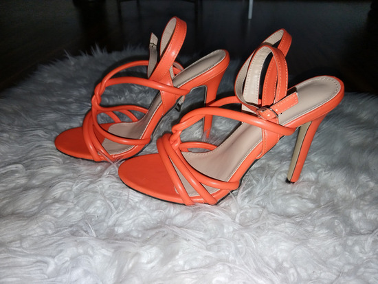 Shein sandale