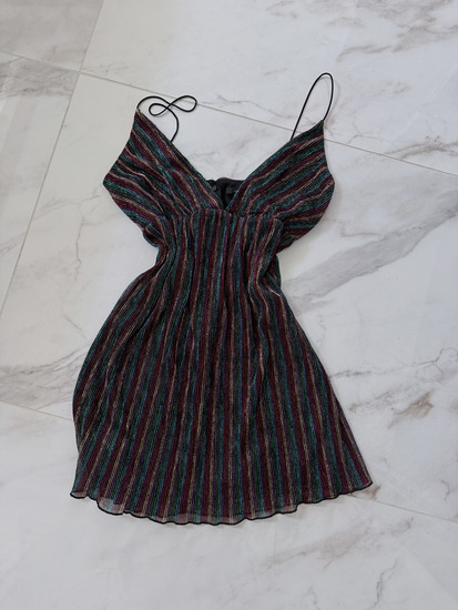 Forever 21 haljina M