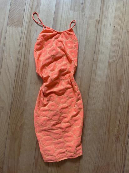 2 haljine Bershka i Stradivarius