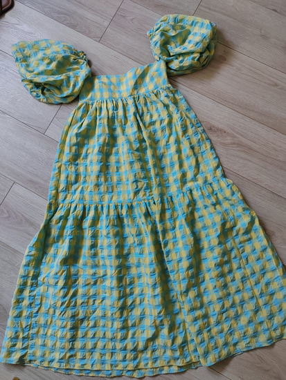 Zara duga haljina puf rukavi