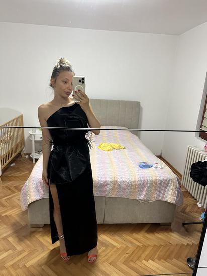 Ps fashion crna haljina snizena na 4000