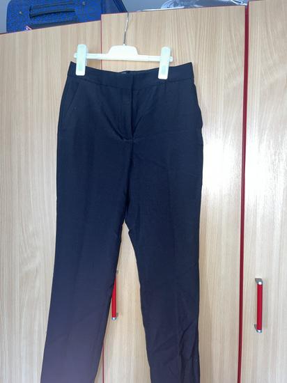 Nove mango pantalone
