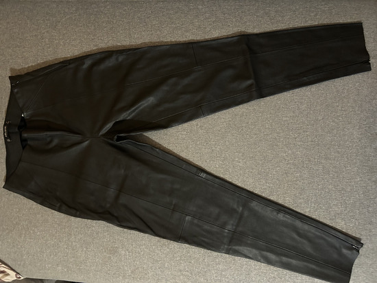 Nove Kozne Zara pantalone