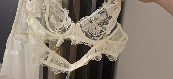 Guess grudnjak 75B