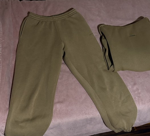 Sized trenerka komplet SNIZENO