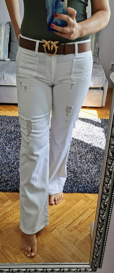 Guess bele farmerke