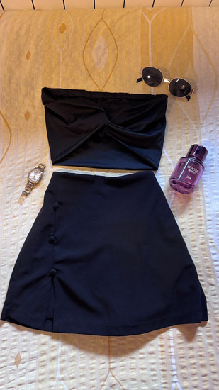 Komplet skort i top