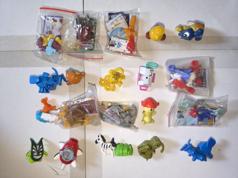 Kinder lot 11