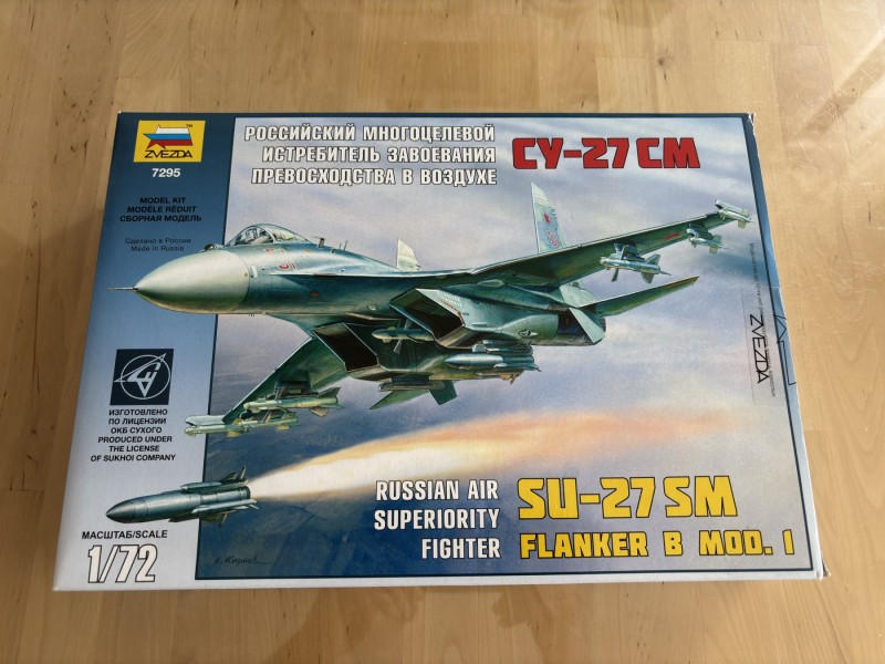 Sukhoi Su-27 SM Flanker B 1:72