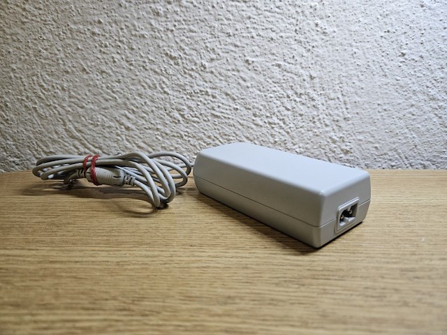 Adapter punjac Samsung ADP-4024W 24V 1.7A sa iglicom pi