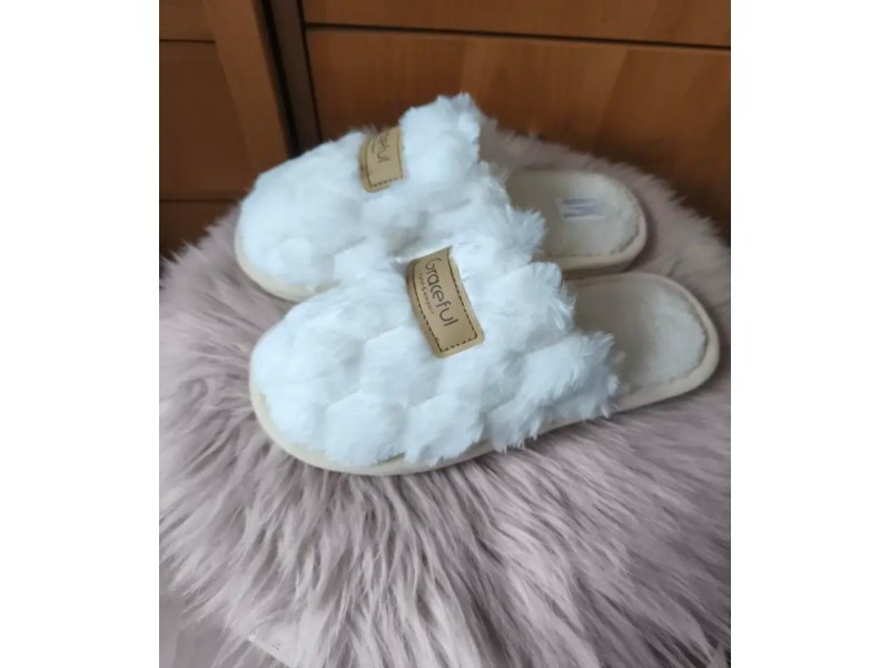 GRACEFUL krznene sobne papuče BEŽ - NOVO - br. 36