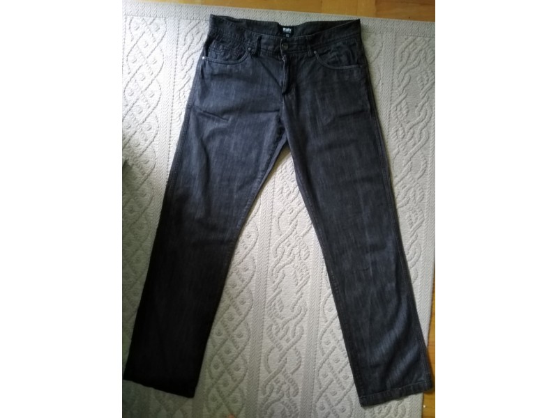 MARX, tanje pantalone-farmerke, vel 33