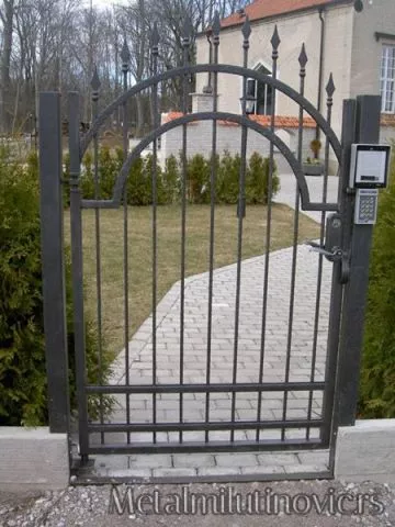 KOVANE KAPIJE - MODEL 11