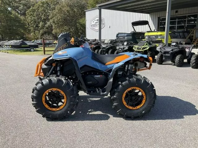 2025 YAMAHA TMAX 560 - 2025 YAMAHA YFZ450R SE