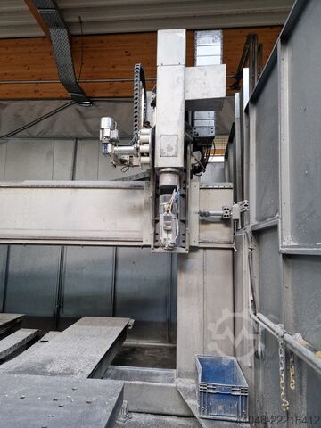 CNC machining centar
MAKA MM 7t