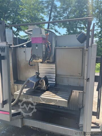 CNC alatna glodalica MAHO MH600W