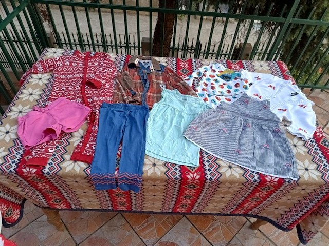 Paket 8 kom odeće Chicco, H&;;M, ... vel. 86-92+NOV