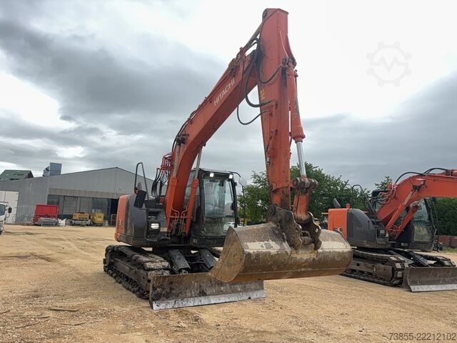 Lančani bager
Hitachi ZX135US-5B