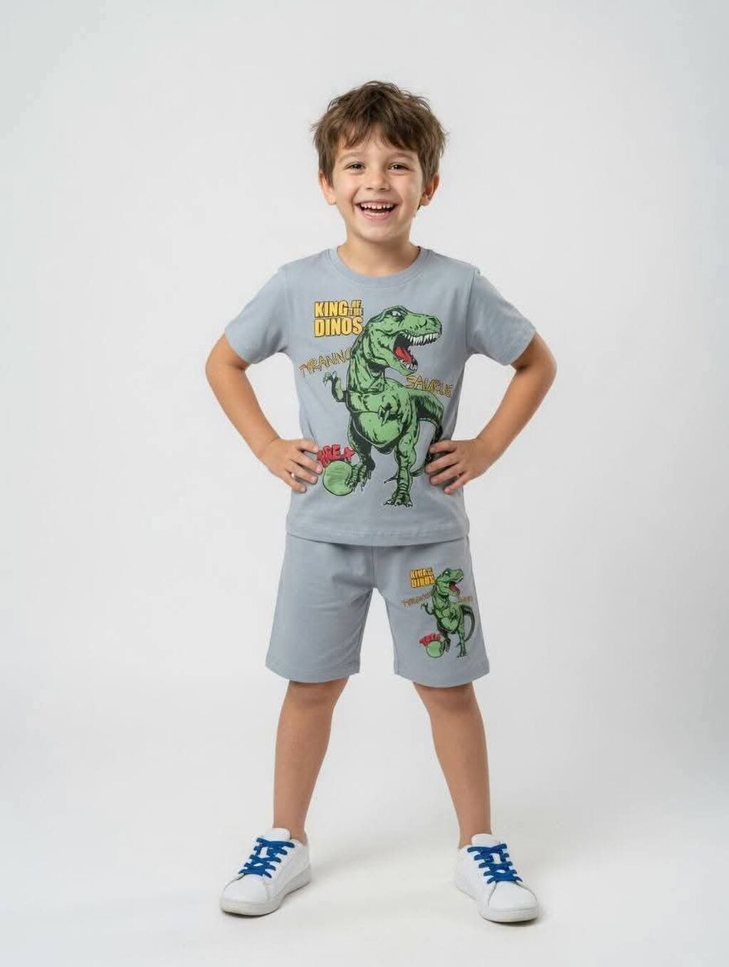 Dečiji komplet za leto – majica i bermude sa dinosaurus motivom -