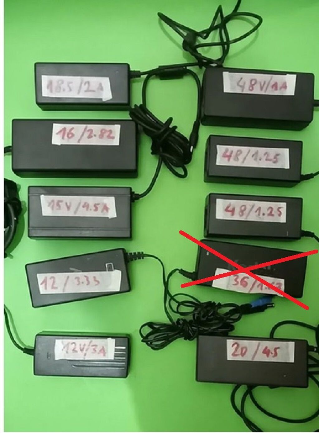 1. Punjač 48V 1,25A korišćen ispravan 900 din EU 220 DC