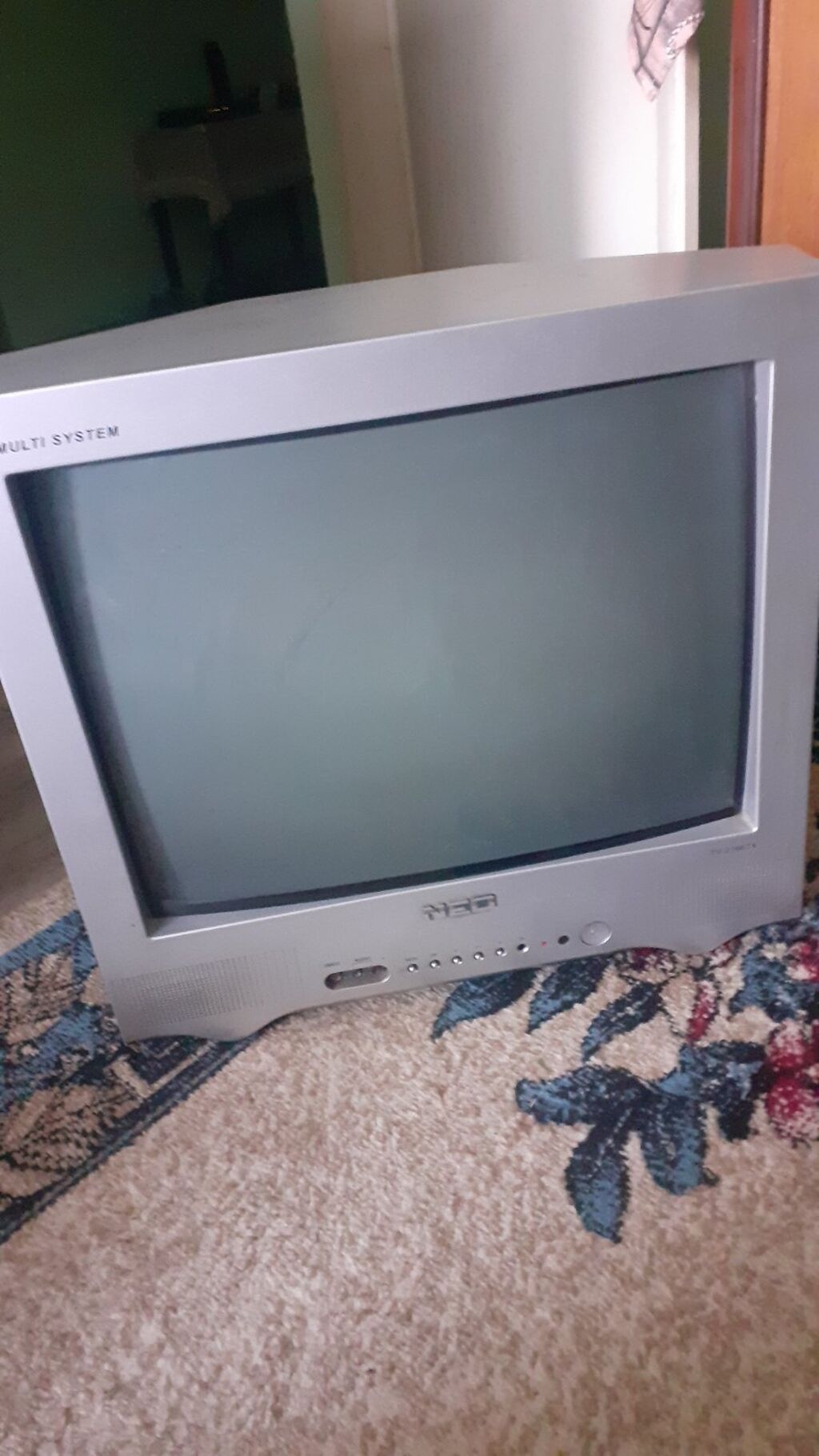CRT televizor Samsung (siva varijanta) - Dijagonala ekrana približno